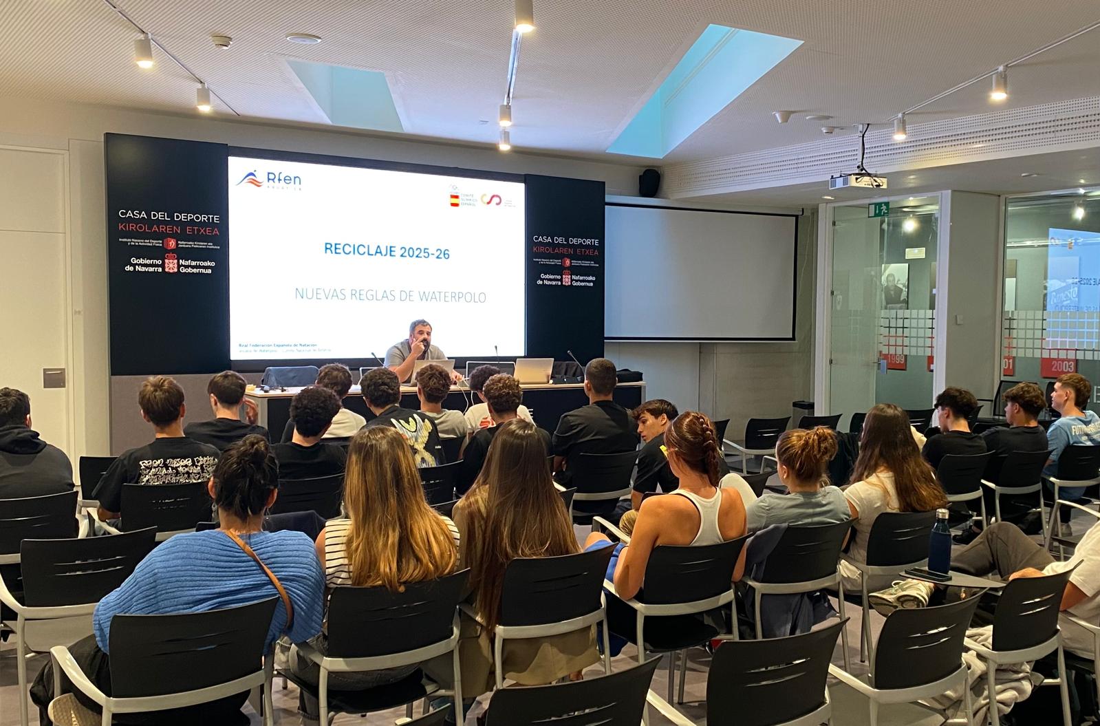 Natación - Deporte Navarro